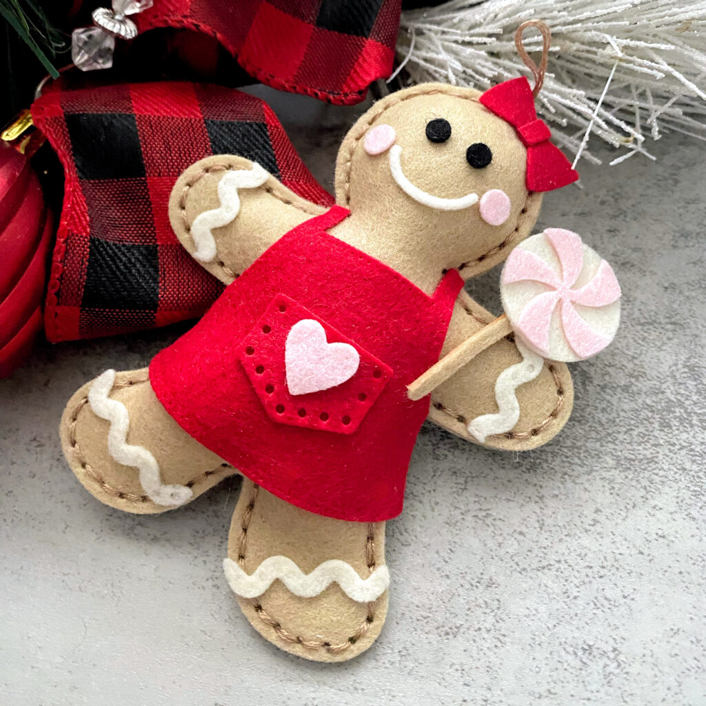 In Stitches: Gingerbread Builder + Border Bling: Skinny Ric Rac + This ...